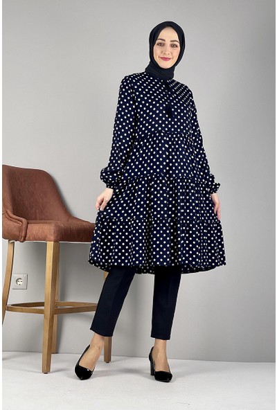 Moda Çizgi Desenli Tunik Moda Çizgi Desenli Tunik