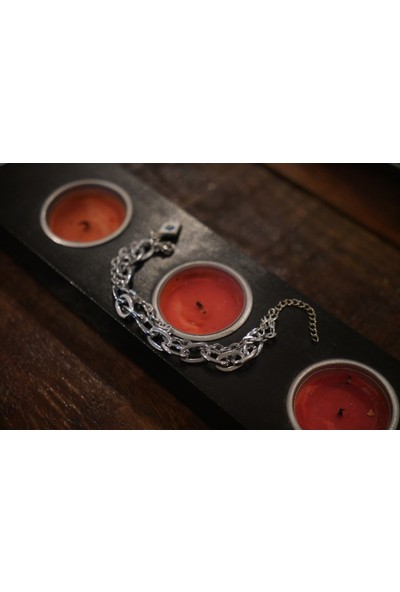 Fashion Jewellery Nazar Boncuğu Uçlu -Düz Zincir Bileklik Fashion Jewellery Nazar Boncuğu Uçlu -Düz Zincir Bileklik