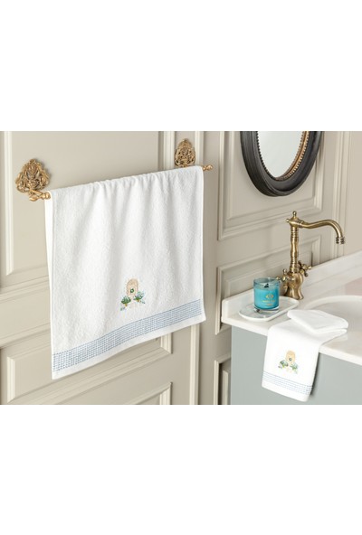 Madame Coco Eglee Nakışlı Yüz Havlusu