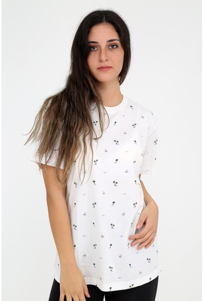 Rubadi Oversize Palmiye Desenli T-Shirt Bisiklet Yaka Basic Rubadi Oversize Palmiye Desenli T-Shirt Bisiklet Yaka Basic