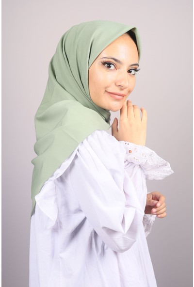 Bensu Düz Renk Medine Ipeği Eşarp - Desen-02 - Renk-01 Bensu Düz Renk Medine Ipeği Eşarp - Desen-02 - Renk-01