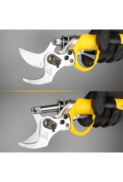 RTRMAX RTM9145 Akülü Profesyonel Budama Makası 45 mm 36V 5.2 Ah RTRMAX RTM9145 Akülü Profesyonel Budama Makası 45 mm 36V 5.2 Ah