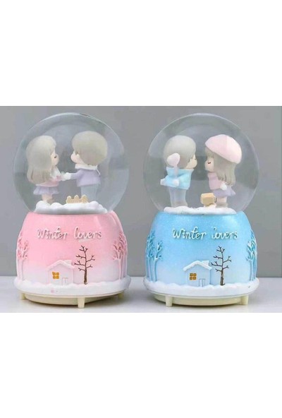 Xnews Kar Püskürtmeli Kış Aşıkları Kar Küresi Xnews Kar Püskürtmeli Kış Aşıkları Kar Küresi