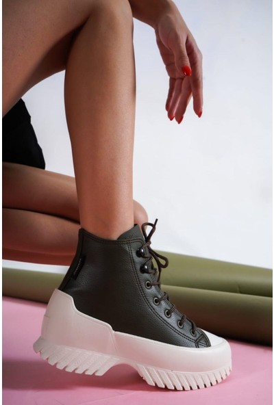 Aleza Shoes Taino Kalın Taban Siyah Beyaz Kadın Sneaker Aleza Shoes Taino Kalın Taban Siyah Beyaz Kadın Sneaker