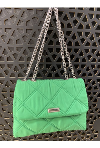 Edz Yeşil Renk Iki Bölmeli Zincirli Kadın Omuz Çantası ARED019 Edz Yeşil Renk Iki Bölmeli Zincirli Kadın Omuz Çantası ARED019