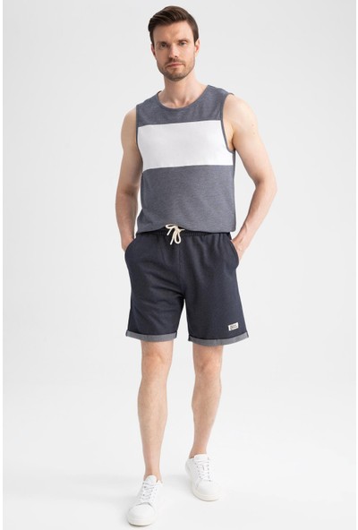 DeFacto Slim Fit Geri Dönüşümlü Şort N0640AZ22SM