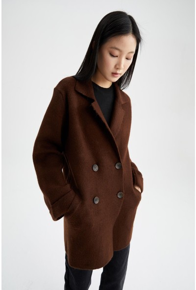 DeFacto Regular Fit Blazer Tasarımlı Cepli Triko Hırka K9002AZ22WN DeFacto Regular Fit Blazer Tasarımlı Cepli Triko Hırka K9002AZ22WN