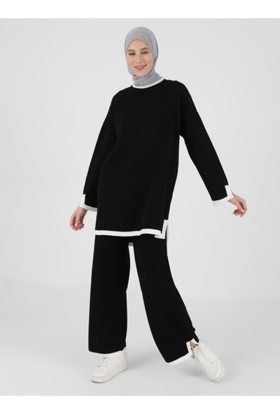 Refka Yırtmaç ve Şerit Detaylı Triko Takım - Siyah Off White - Refka Casual Refka Yırtmaç ve Şerit Detaylı Triko Takım - Siyah Off White - Refka Casual