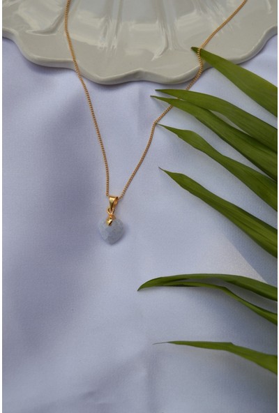 Rosee  beyaz Kuvars Kalp Kolye Rosee  beyaz Kuvars Kalp Kolye