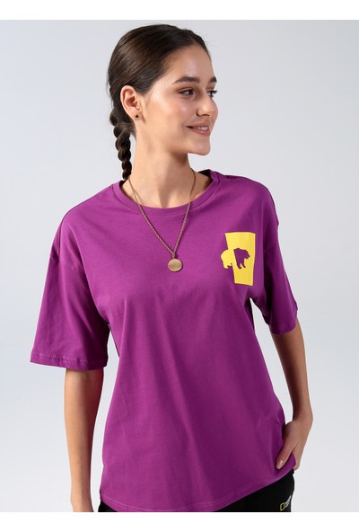 National Geographic Bisiklet Yaka Baskılı Mürdüm Kadın T-Shirt W-Anımal National Geographic Bisiklet Yaka Baskılı Mürdüm Kadın T-Shirt W-Anımal