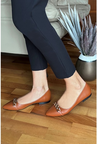 Renkli Butik Günlük Kadın Zincir Detaylı Babet Ayakkabı Renkli Butik Günlük Kadın Zincir Detaylı Babet Ayakkabı