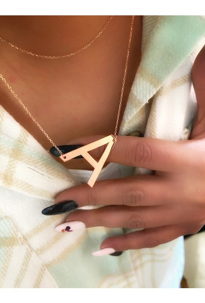 Karya Gümüş Yeni Yan Harf Gümüş Kolye Karya Gümüş Yeni Yan Harf Gümüş Kolye