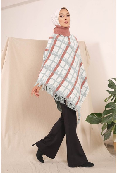 İmaj Butik Gül Kurusu Kadın Boğazlı Desenli Etek Ucu Püsküllü Triko Panço İmaj Butik Gül Kurusu Kadın Boğazlı Desenli Etek Ucu Püsküllü Triko Panço