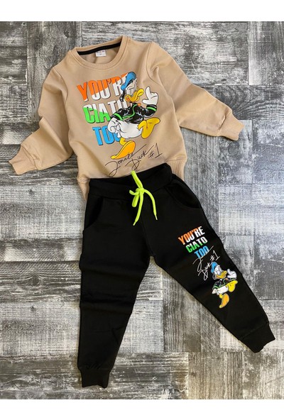 Rapapa Erkek Çocuk Dufy Duck Figürlü Ikili Takım 3256 Rapapa Erkek Çocuk Dufy Duck Figürlü Ikili Takım 3256