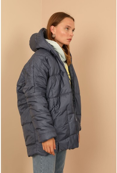 Indigo Kapitone Mont Kapüşonlu Fermuarlı Yaka Midi Boy Oversize/salaş Indigo Kapitone Mont Kapüşonlu Fermuarlı Yaka Midi Boy Oversize/salaş