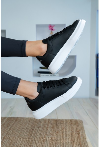 Bartrobel Unisex Siyah Beyaz Spor Ayakkabı