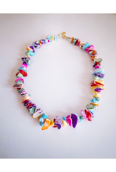 My Charm Art Renkli Kırık Sedef Taş Tasarım Kolye My Charm Art Renkli Kırık Sedef Taş Tasarım Kolye