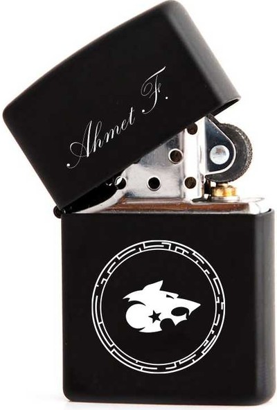 Beymarka Bozkurt Temalı Zippo Benzinli Siyah Çakmak Beymarka Bozkurt Temalı Zippo Benzinli Siyah Çakmak