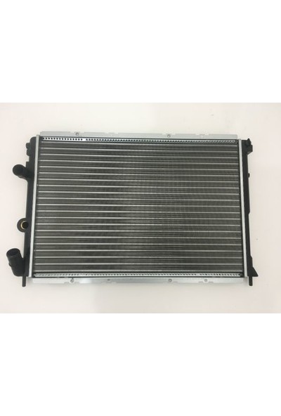 Gust Su Radyatörü Renault Megane I 1995-2002 Kuşaklı Tip (7700838133) Gust Su Radyatörü Renault Megane I 1995-2002 Kuşaklı Tip (7700838133)