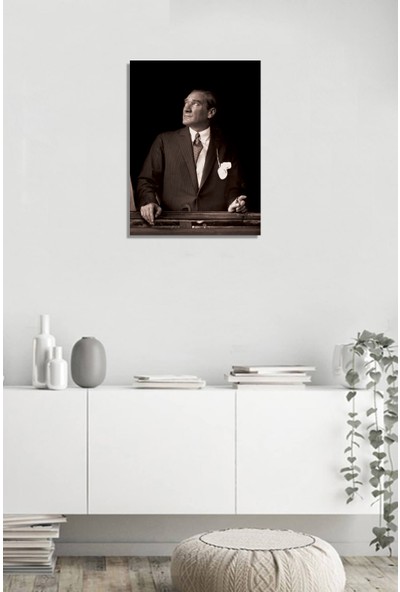 Tablosan İstikbal Göklerdedir Atatürk Portresi Kanvas Tablo Tablosan İstikbal Göklerdedir Atatürk Portresi Kanvas Tablo