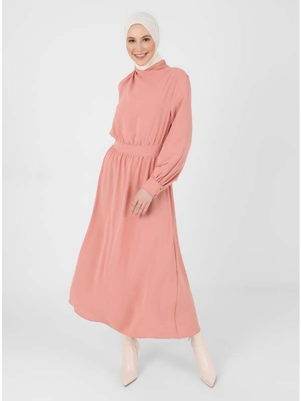 Refka Bağlama Detaylı Tesettür Elbise - Pudra - Refka Woman Fiyatı