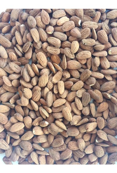 Çakır Badem İçi Çiğ 1000 gr Çakır Badem İçi Çiğ 1000 gr