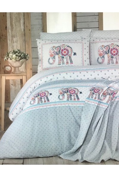 Sarah Anderson Felicia Çift Kişilik Pamuk Pike Hediyeli Nevresim Takımı Sarah Anderson Felicia Çift Kişilik Pamuk Pike Hediyeli Nevresim Takımı