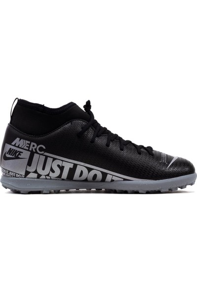 Nike AT8156-001 Jr Superfly 7 Club Çocuk Futbol Halısaha Ayakkabı