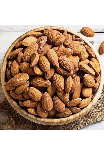 Aybahçe Çıtır, Taze, Yerli İç Badem 500 Gr Aybahçe Çıtır, Taze, Yerli İç Badem 500 Gr