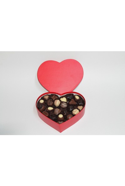 Bolçi Büyük Kalpli Kutuda Çikolata 285 gr Bolçi Büyük Kalpli Kutuda Çikolata 285 gr