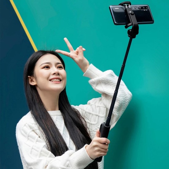 OUMO Selfie Çubuğu Bluetooth Uzaktan Kumandalı - Siyah (Yurt Fiyatı