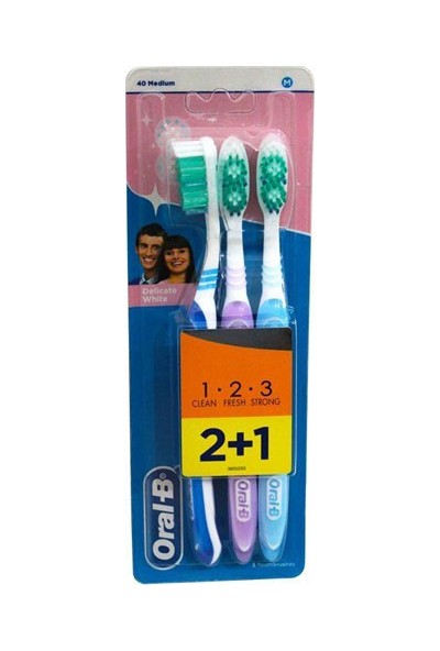 Oral-B Delicate White 40 Medium 2+1 Diş Fırçası