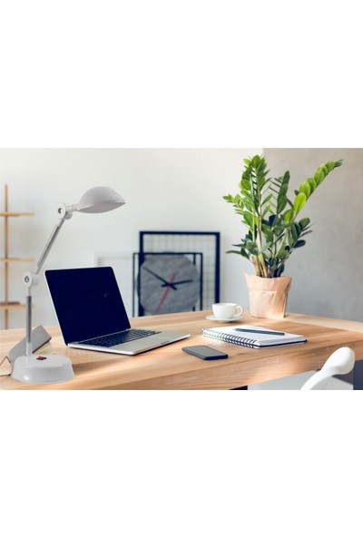 Nisaluce Ledli Masa Lambası Beyaz