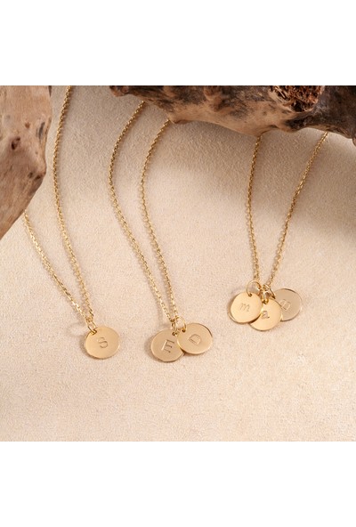 Goldstore 14 Ayar Altın Mini Disk Harf Kolye IKH43866 Goldstore 14 Ayar Altın Mini Disk Harf Kolye IKH43866