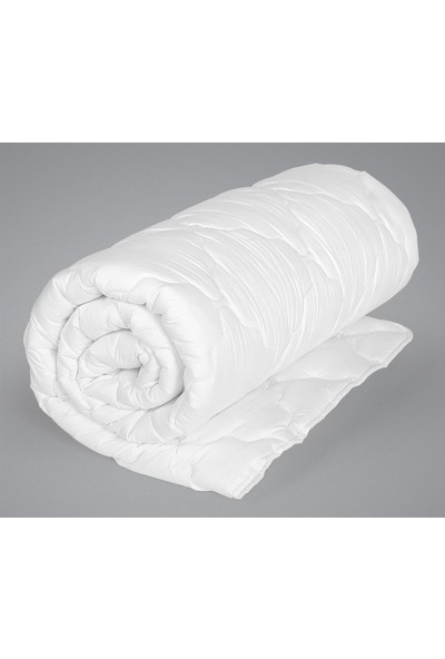 Nazik Çift Kişilik Microfiber Yorgan Biyeli