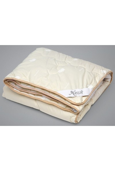 Nazik Tek Kişilik Yün Yorgan Biyeli