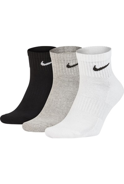 Nike SX7667-901 Everyday Cush 3 Renk 3 Lü Çorap Seti Nike SX7667-901 Everyday Cush 3 Renk 3 Lü Çorap Seti