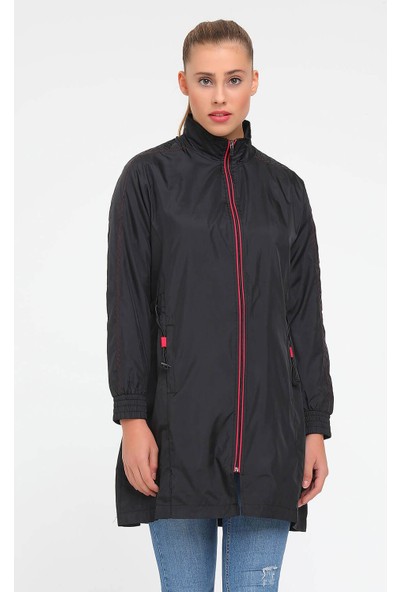 Haşema Pembe Şeritli Siyah Kadın Yağmurluk