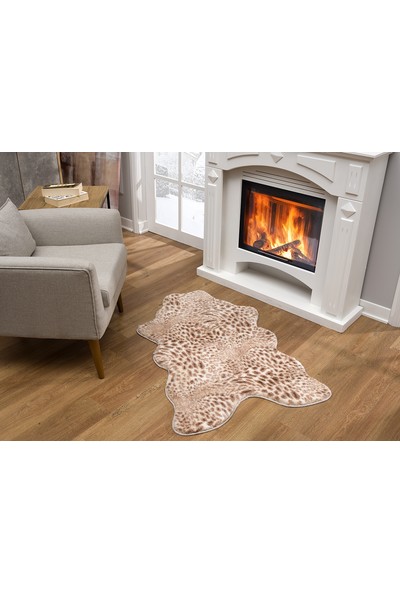 Caretta Home 80X120 Bej Leopar Peluş Post Halı Caretta Home 80X120 Bej Leopar Peluş Post Halı