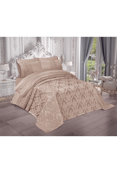 Elisa Home Sırma Nevresimli Şönil Kumaş Çift Kişilik Güpürü Osmanlı Desenli Pike Takımı Cappuccino Elisa Home Sırma Nevresimli Şönil Kumaş Çift Kişilik Güpürü Osmanlı Desenli Pike Takımı Cappuccino