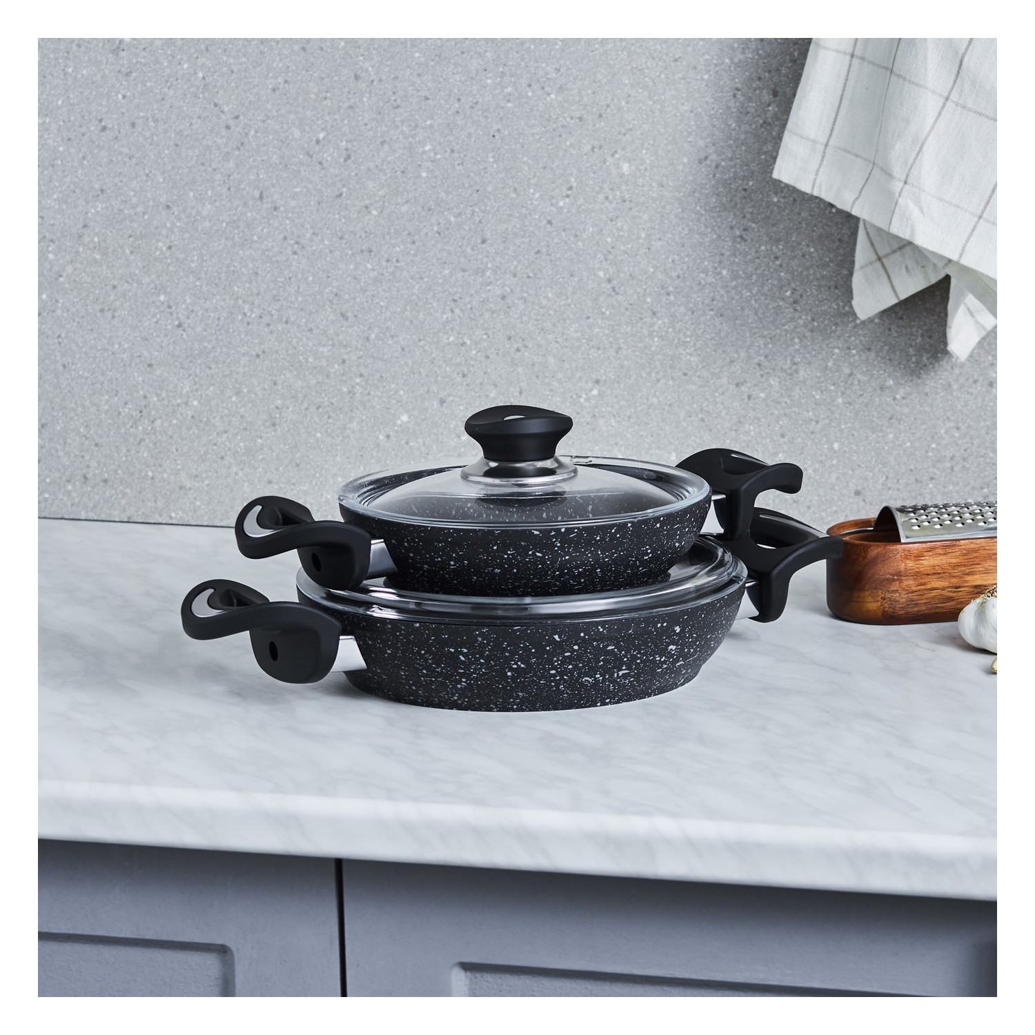 Karaca Defne Bio Granit 4 Parça Sahan Seti Black Fiyatı