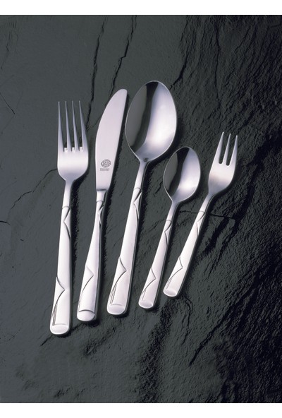 Julıa Parlak Solingen 96 Parça Kutulu Çatal Kaşık Bıçak Seti Julıa Parlak Solingen 96 Parça Kutulu Çatal Kaşık Bıçak Seti