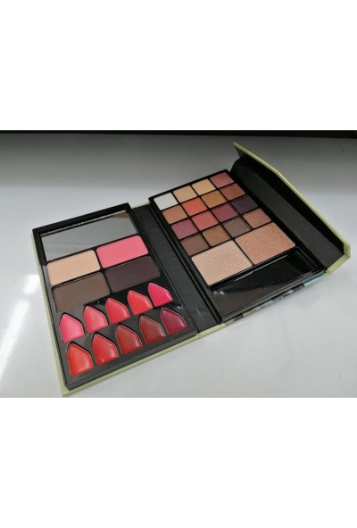 Afrodit Paris Professional Make Up Beauty 2602 Göz Farı Seti Afrodit Paris Professional Make Up Beauty 2602 Göz Farı Seti