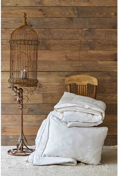 Karaca Home Tek Kişilik Pamuk Yorgan - 1 Adet Pamuk Yastık Hediyeli