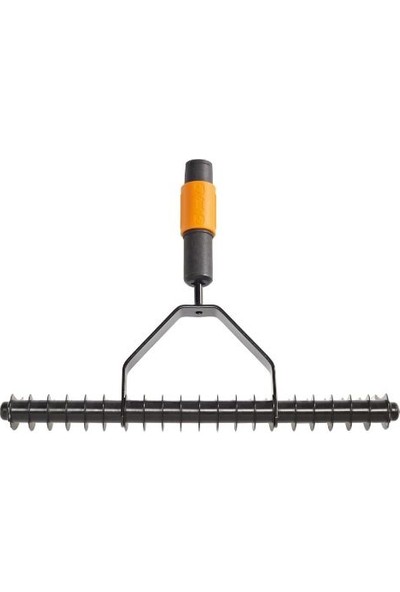 Fiskars 135513-1000655 Quikfit Çim Havalandırma Tırmığı Fiskars 135513-1000655 Quikfit Çim Havalandırma Tırmığı