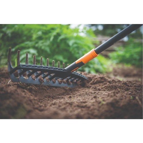 Fiskars 135051-1000643 Quikfit Evrensel Tırmık Fiyatı