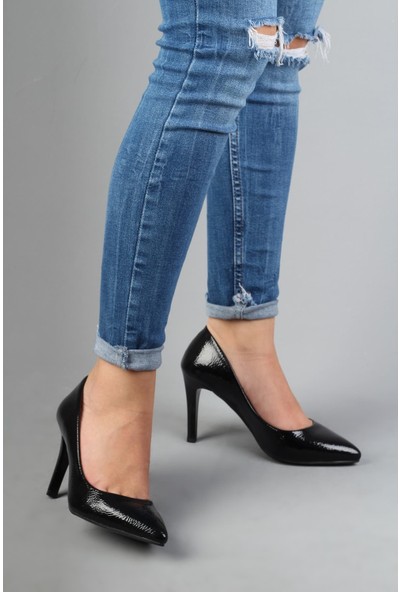 Modabuymus Siyah Kırışık Rugan Stiletto Topuklu Kadın Ayakabı - Anger Modabuymus Siyah Kırışık Rugan Stiletto Topuklu Kadın Ayakabı - Anger