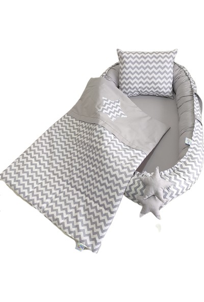 Bebek Atölyesi Gri Zigzag Desenli Babynest ve Yorgan