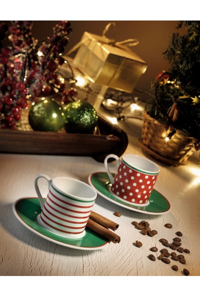 Kütahya Porselen Puantiyeli Kahve Takımı