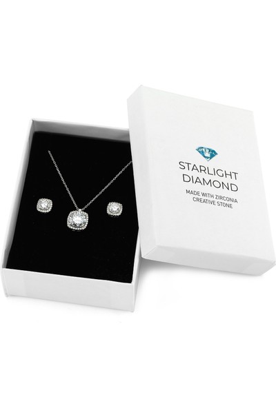 Starlight Diamond Kolye Küpe 925 Ayar Kare 2'li Gümüş Takı Seti Starlight Diamond Kolye Küpe 925 Ayar Kare 2'li Gümüş Takı Seti